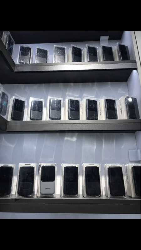 Nokia 2720 yengii