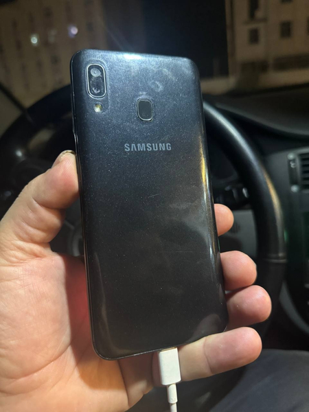 Samsung a 20  32gb
