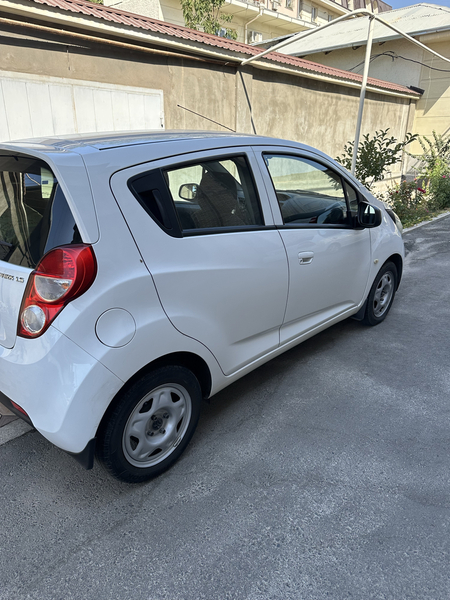 Chevrolet Spark 2015