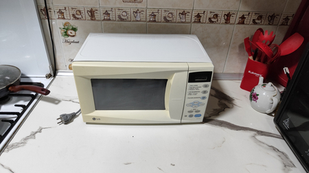 Микроволновка LG