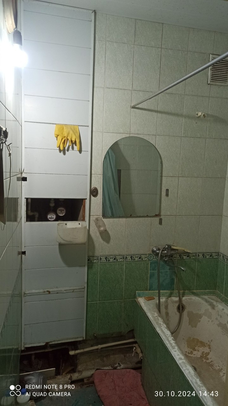 Срочно сдаётся м Панельный  2/1/5 цена 300&