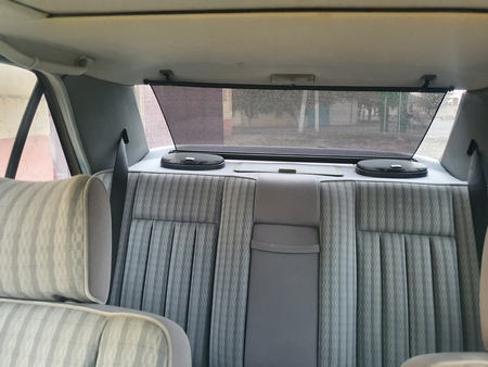 Mercedes-Benz w124