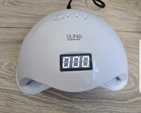 НОВАЯ led лампа для маникюра  Sun 5