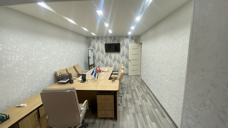 Продается офис Площадь 52м² Ориентир:Мархабо Дельфин Цена: 80.000 у.е.