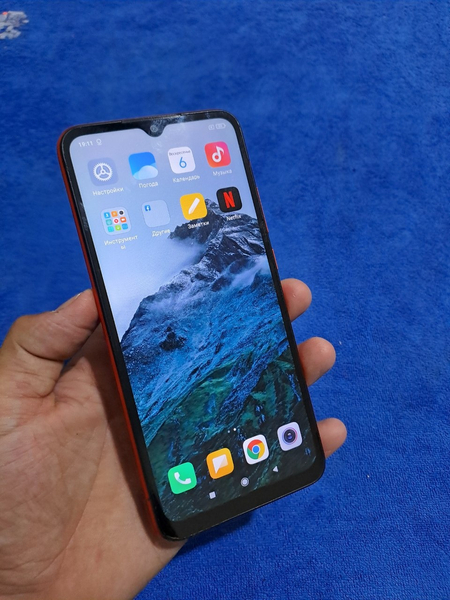 Redmi 9C srochna sotiladi