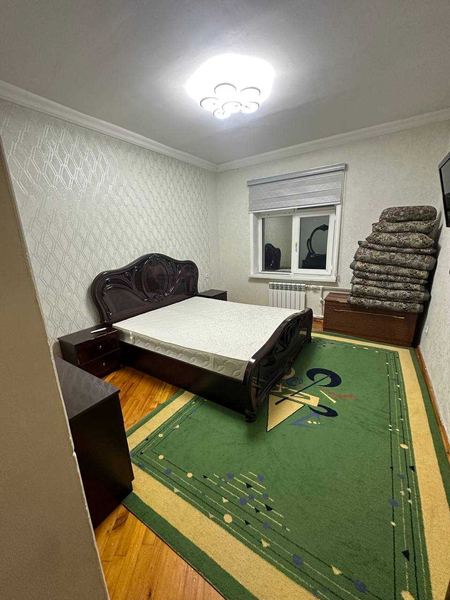 V4551 АРЕНДА 5/4/4 Паркент кучаси Ор.р: ОВИР 90м2 Средний ремонт