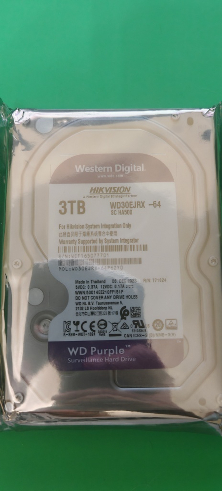 Western Digital HDD 3TB Purple\\nобъем 6000 ГБ\\nформ-фактор