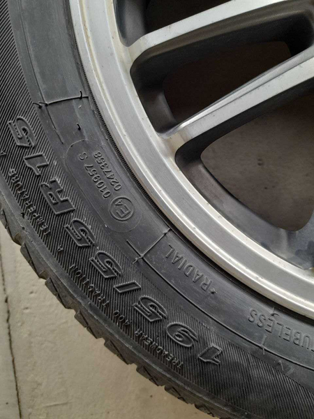 Продаются литые диски FSE racing R15 c шинами ATREZZO Sailun