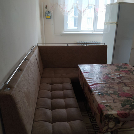 Сдам 3 х  квартиру на янги хаетском районе