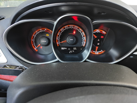 Lada Vesta sw cross Фантом