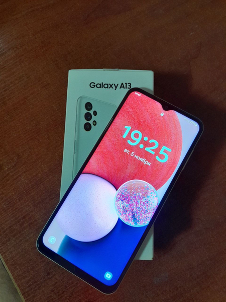 Galaxy A13 32/3 yangni !