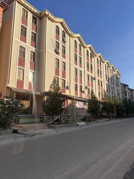 2х комнатная квартира на 5 этаже 65кв/м, в Самарканде