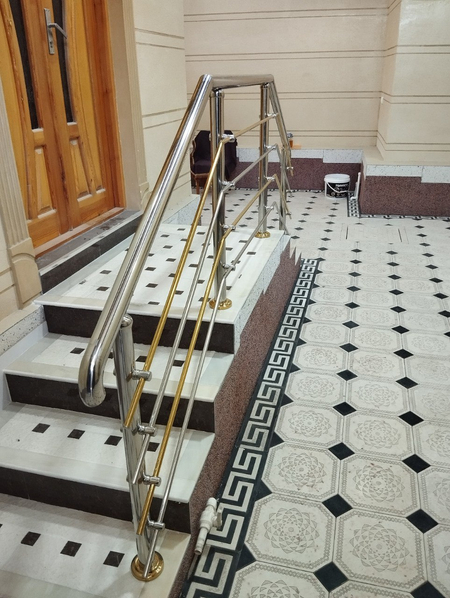 Nerjoveyka Qirmalar va panjaralar ornatamiz.
