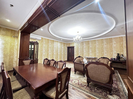 Продается квартира ул. Чехова Bon 3/5/8