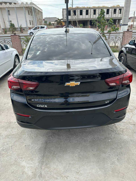 chevrolet onix 2lt m/t