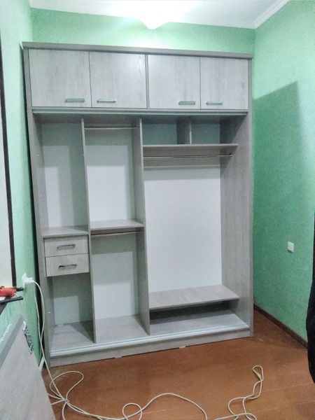 Shkaf kupe 180x250