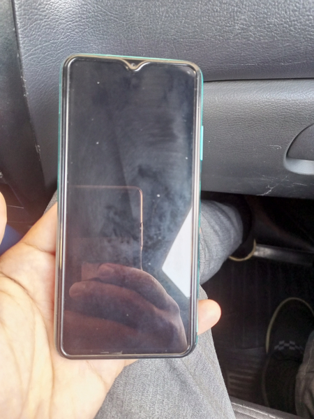 Redmi T9 telefoni sotiladi