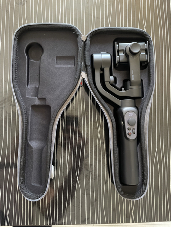 Продается Zhiyun Smooth Q