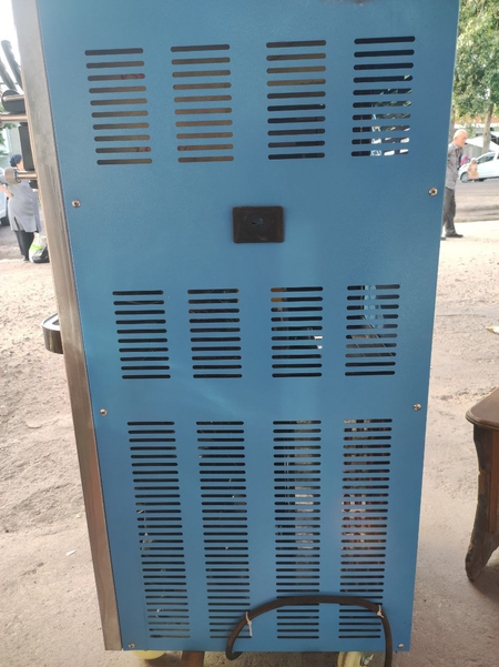 Frezer 2024.Holati yangi