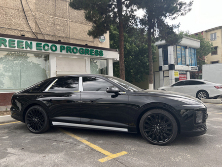 Hyundai Granduer full options !