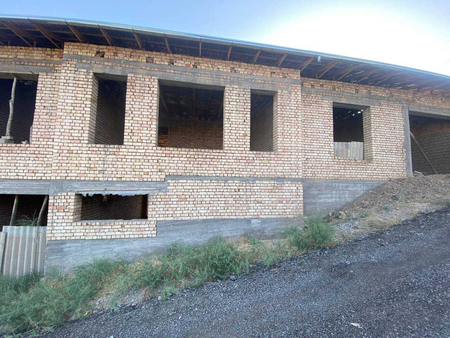 Uy sotiladi (srochna)