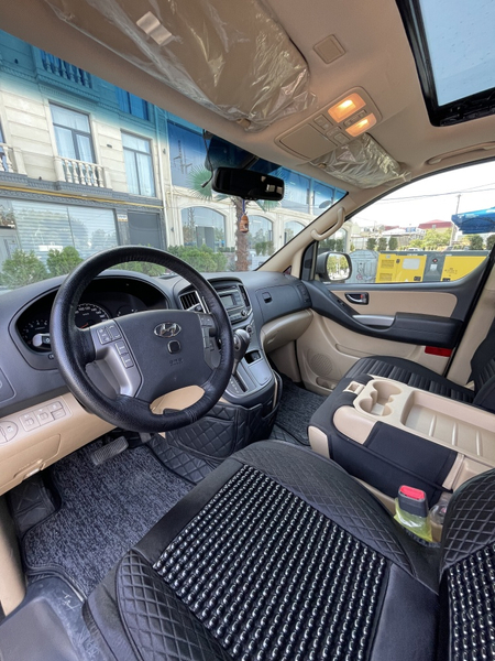 Hyundai avto moshinasi zakasga chqadi
