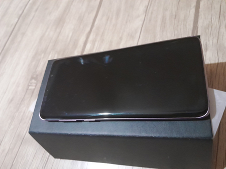 Samsung s 9 + ..