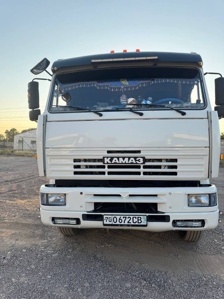Газавоз KAMAZ 25 кубали Сотилади