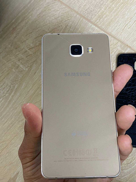 Samsung A5 (2016)