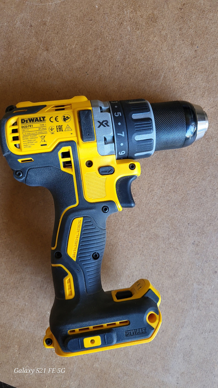 Dewalt dcd 791  и dewalt dcf 887