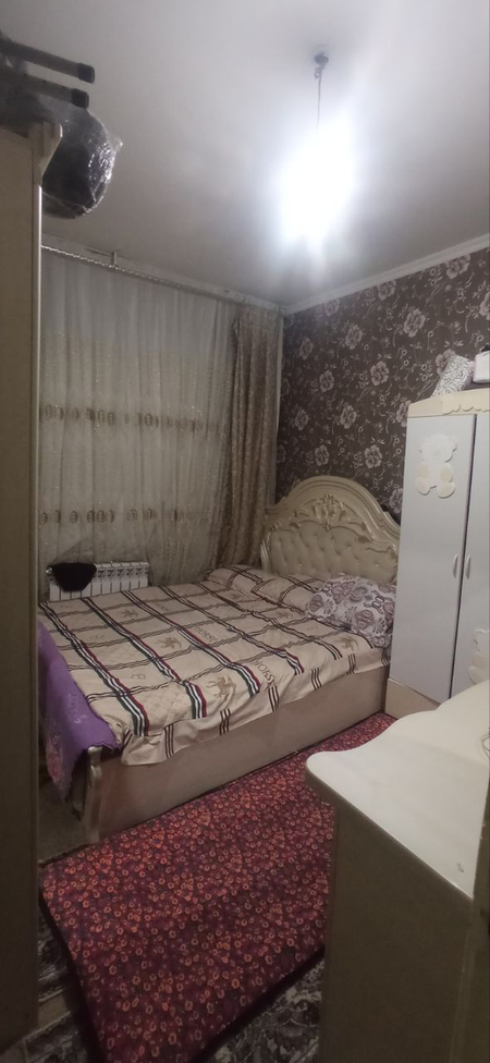 Qoyliq masif 7 uy sotiladi 3-4 xonali