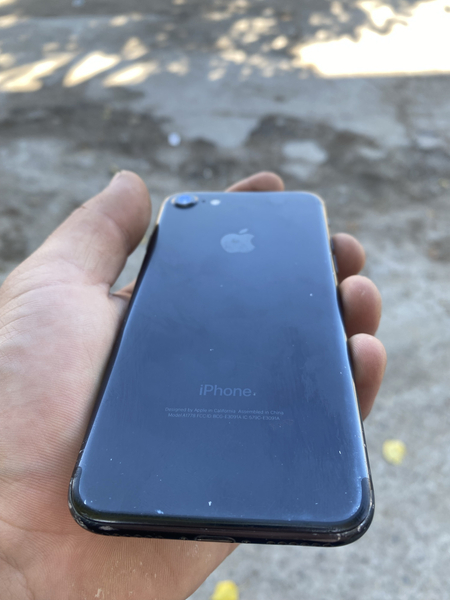 iphone 7 32 gb qora