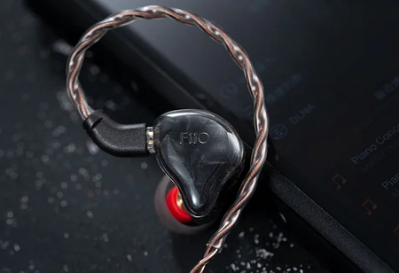 Наушник FiiO FH1