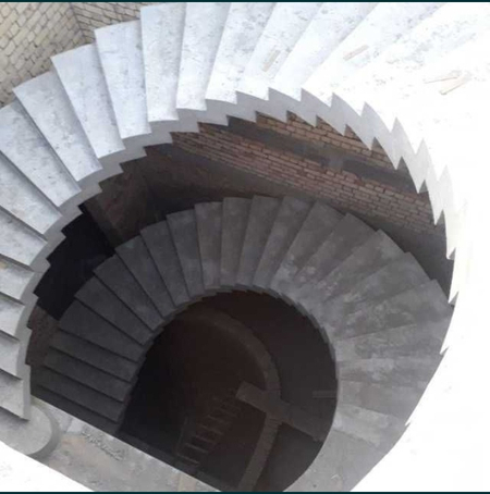 Beton Zinalar Lestnisa