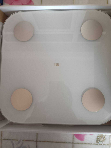 Tarozi Xiaomi Mi Smart Scale 2 (aqlli tarozi)