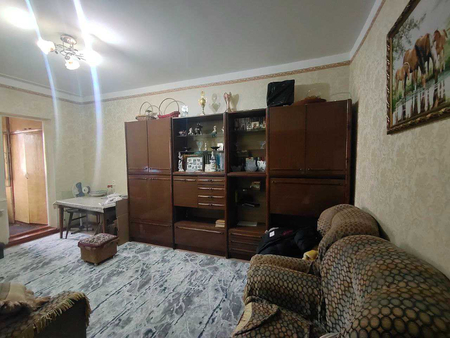 Срочно продаю квартиру 2/5/5 Юнусабад 17 квартал 60м2\\\