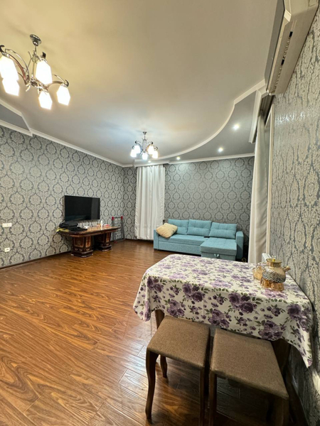 Аренда  2/3/5 Паркентский 53м2 Голден Хаус закрытый двор