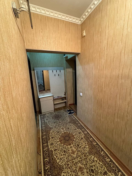 Юнусабад 4 квартал 3/3/4 продаётся квартира