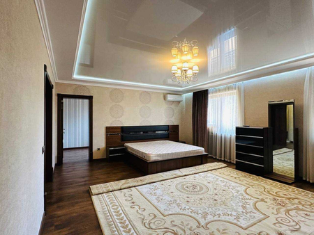 V39864/3/4 Юнус Раджаби Ор.р: метро Космонавтов 110м2 евро ремонт