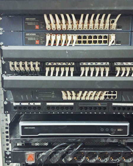 Hikvision kamera.turnikent.fase id shilakbaun