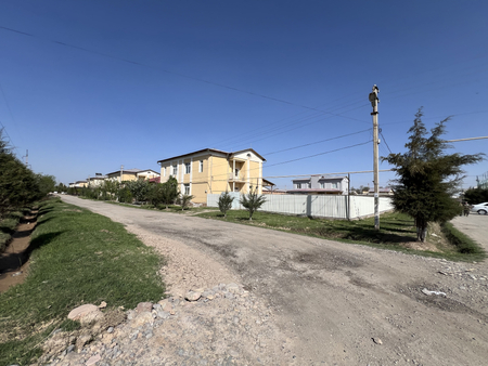 Qiziriq tumanida yangi uylardan uy sotiladi