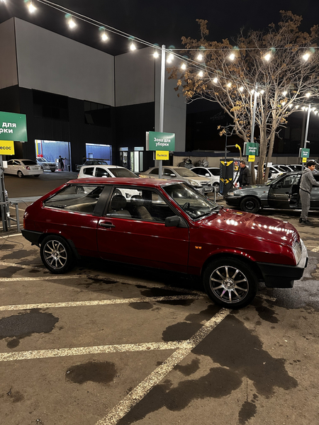 Vaz2108 сотилади