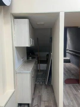 35м² вдоль дороги миробад ориентир 6 роддом с юридическим адресом