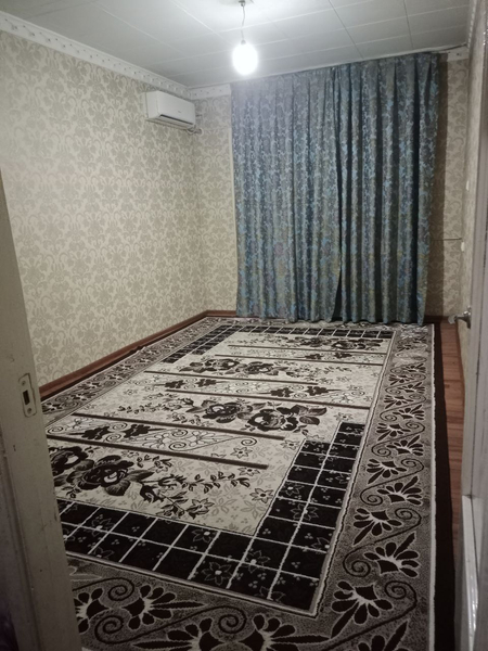 Продается квартира Юнусобод 19 квартил 1 этаж 5 этажка 2*3