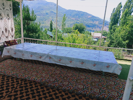 Dacha sijjak manzarali joy