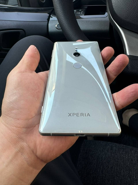Sony XPERIA 4/64