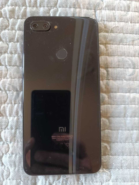 Продам телефон mi 8 lite