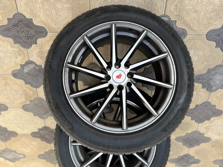 Vossen 17 Kobolt империал балони билан