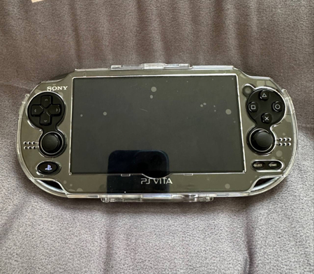 PS VITA + 64 гб sd2vita