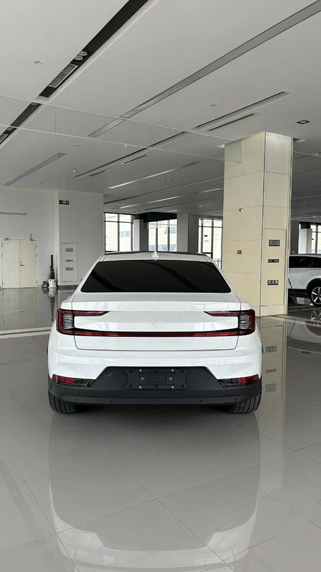 Volvo Polestar 2 Электромобиль